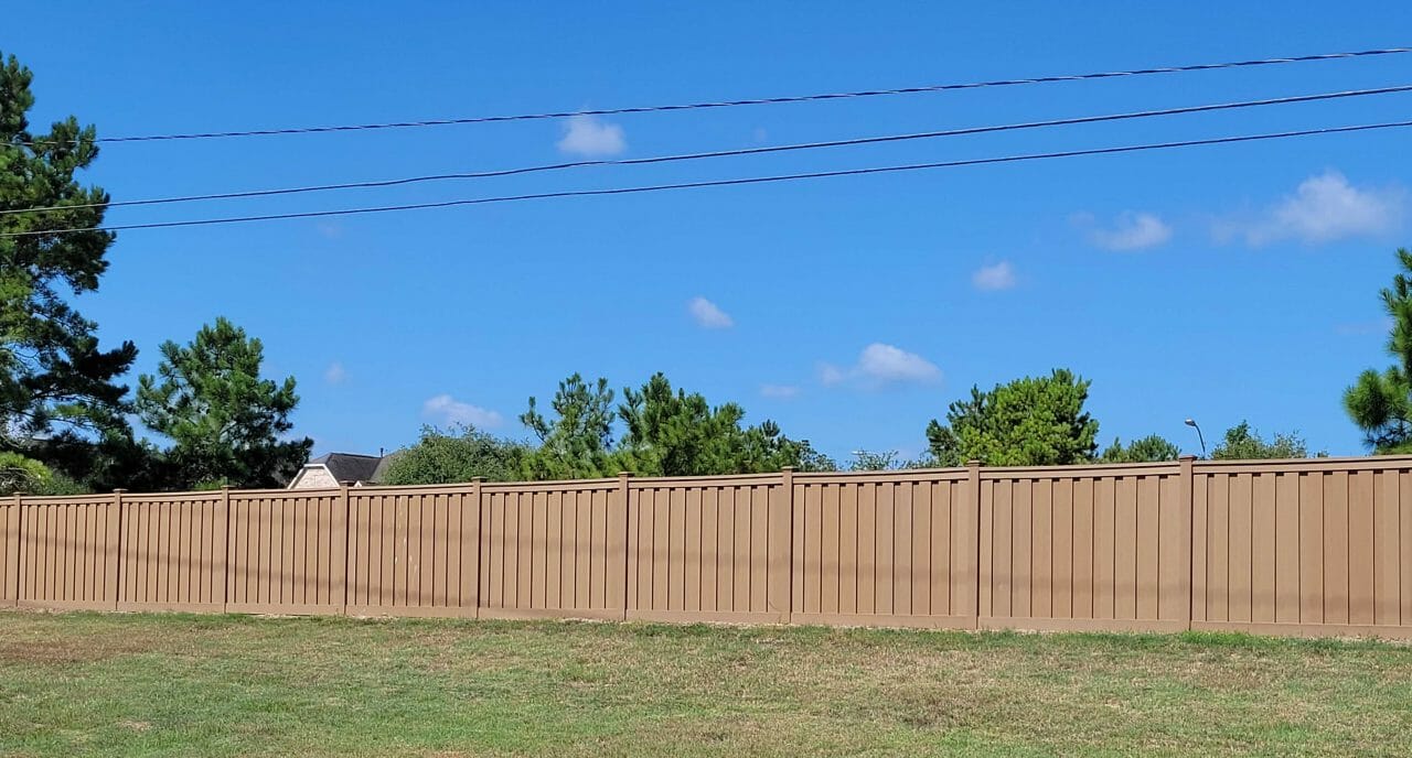 Trex Fencing - Commercial Fences & Gates